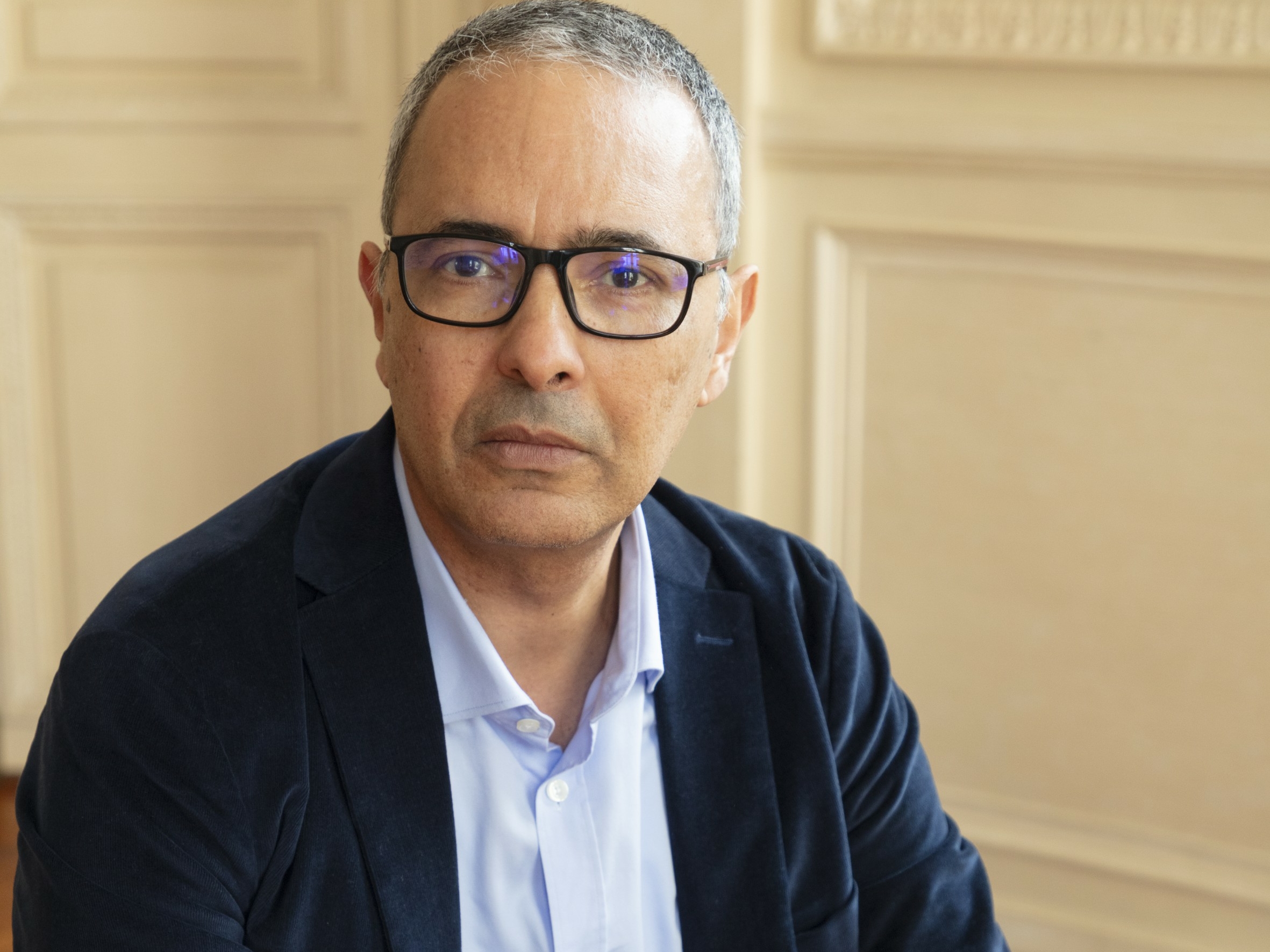 Kamel Daoud : lauréat du prix Goncourt 2024 ! - Éditions À vue d’œil